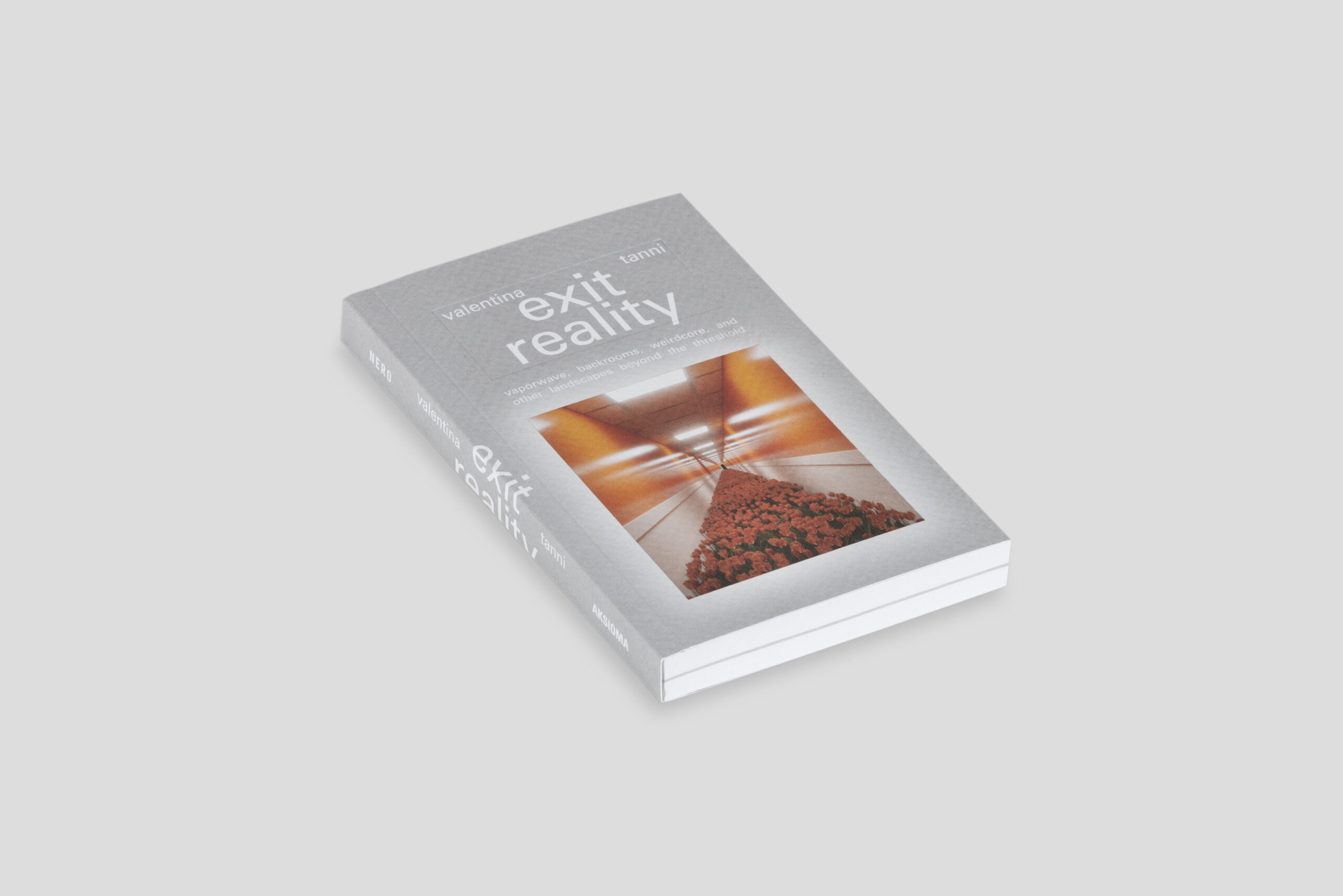 Exit Reality (English Edition) | NERO NERO Editions